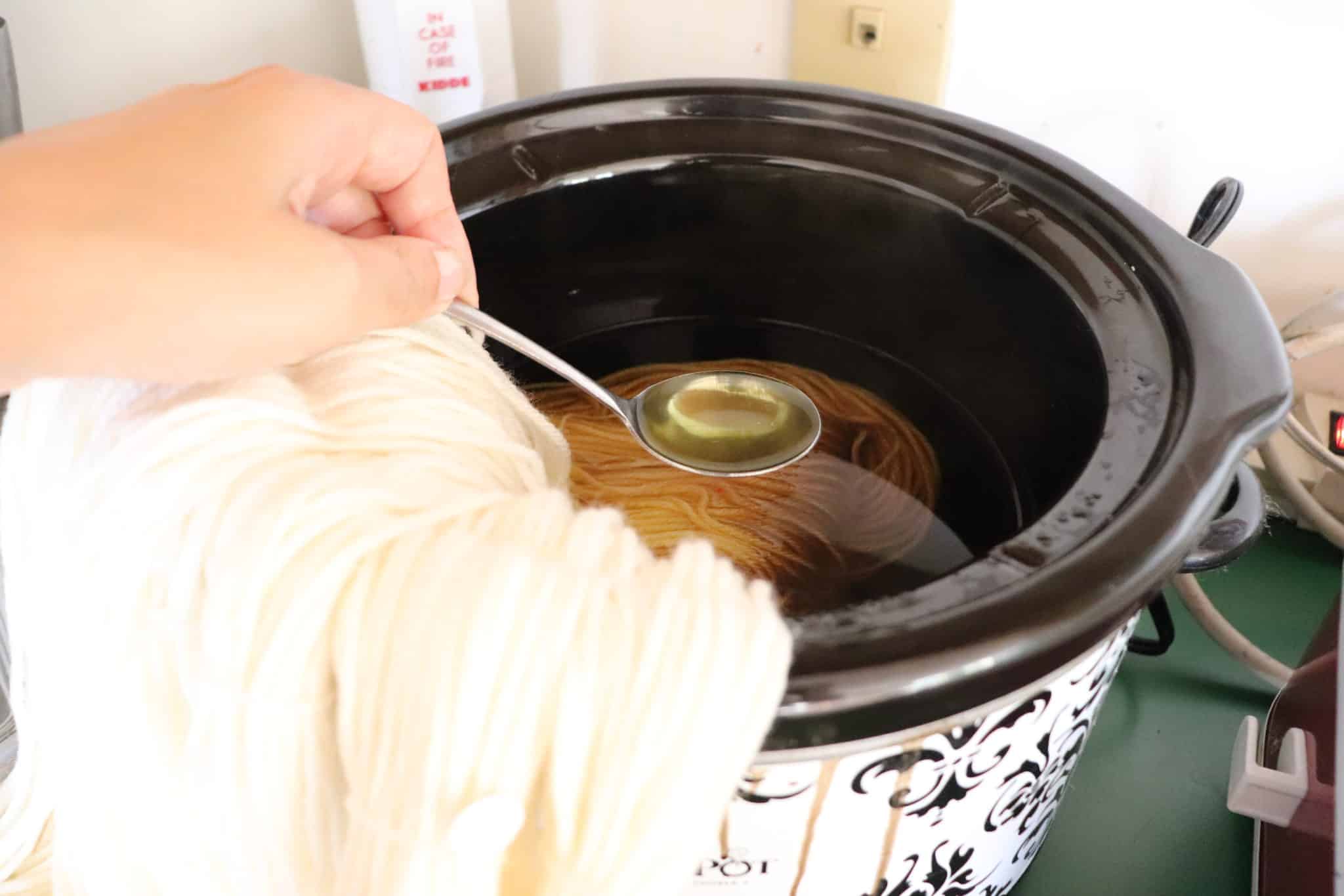 Dyeing Yarn at home: With a Crockpot - leilani handmade