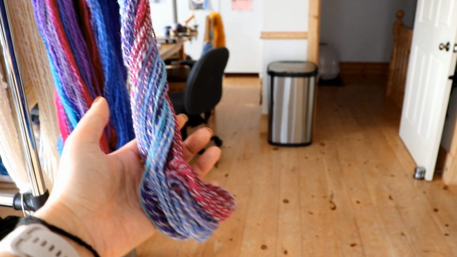 Wet-Setting Wool Yarn: Step-by-Step Guide for Balanced Handspun ...